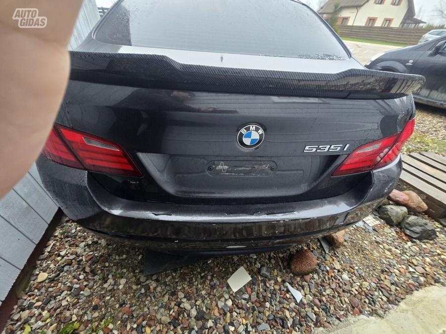Melns BMW 535 2011 Gargždai, ar dzinēja tilpumu 3.00 L un nobraukumu 200 tūkst. km par 1499 €, foto 5 vietnē AUTOMOTO.COM.LV