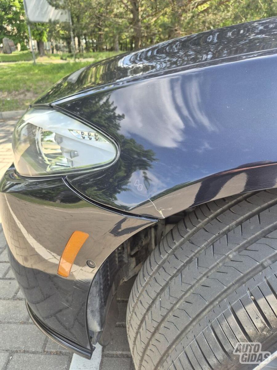 Black BMW 535 2011 in Vilkaviskis, with an engine capacity of 3.00 L and mileage of 270 thousand km for 9200 €, photo 6 on AUTOMOTO.COM.LV