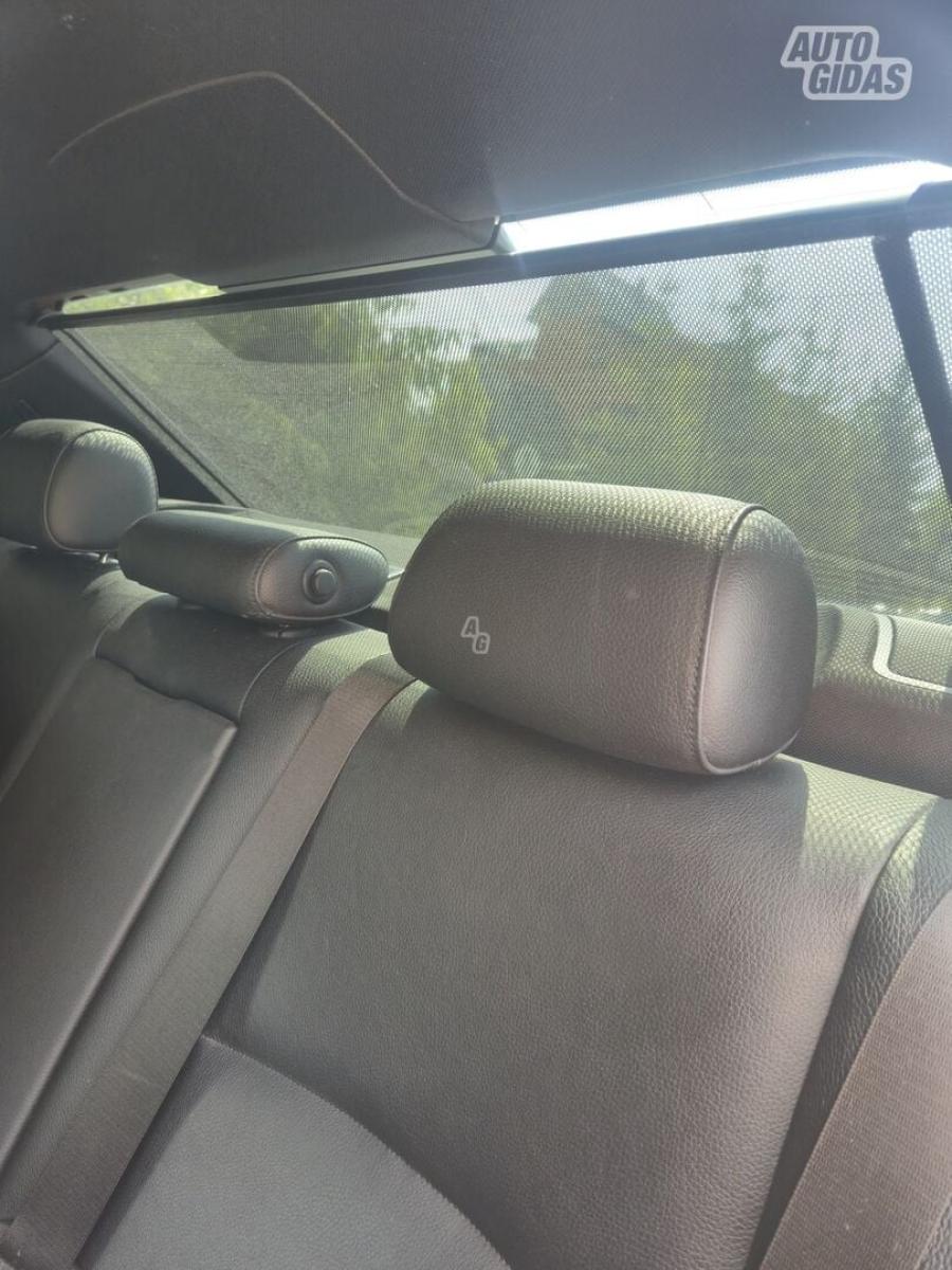Black BMW 535 2011 in Vilkaviskis, with an engine capacity of 3.00 L and mileage of 270 thousand km for 9200 €, photo 15 on AUTOMOTO.COM.LV