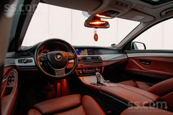 Black BMW 535 2011 in Jelgava, with an engine capacity of 3.00 L and mileage of 178 thousand km for 10900 €, photo 9 on AUTOMOTO.COM.LV
