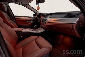 Melns BMW 535 2011 Jelgava, ar dzinēja tilpumu 3.00 L un nobraukumu 178 tūkst. km par 10900 €, foto 14 vietnē AUTOMOTO.COM.LV