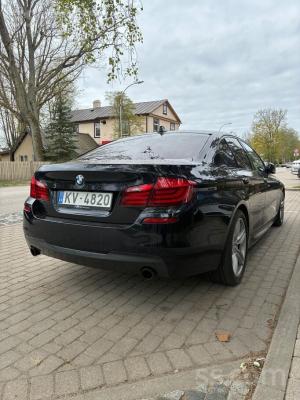 Black BMW 535 2011 in Riga, with an engine capacity of 3.00 L and mileage of 231 thousand km for 16100 €, photo 5 on AUTOMOTO.COM.LV