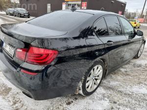 Melns BMW 535 2011 Rīga, ar dzinēja tilpumu 3.00 L un nobraukumu 308 tūkst. km par 10200 €, foto 4 vietnē AUTOMOTO.COM.LV