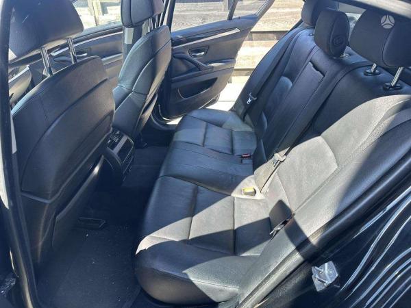 Black BMW 535 2011 in Vilnius, with an engine capacity of 2.98 L and mileage of 339 thousand km for 7500 €, photo 9 on AUTOMOTO.COM.LV