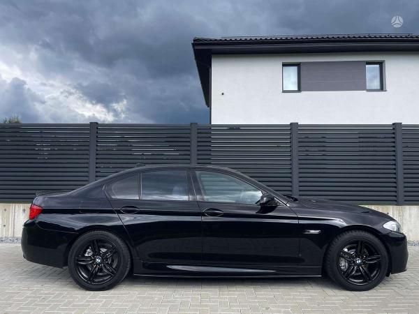 Black BMW 535 2011 in Vilnius, with an engine capacity of 2.98 L and mileage of 286 thousand km for 9700 €, photo 6 on AUTOMOTO.COM.LV