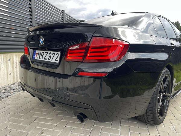 Black BMW 535 2011 in Vilnius, with an engine capacity of 2.98 L and mileage of 286 thousand km for 9700 €, photo 8 on AUTOMOTO.COM.LV