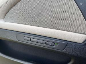 Black BMW 535 2011 in Vilnius, with an engine capacity of 2.98 L and mileage of 286 thousand km for 9700 €, photo 18 on AUTOMOTO.COM.LV