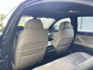 Black BMW 535 2011 in Vilnius, with an engine capacity of 2.98 L and mileage of 286 thousand km for 9700 €, photo 25 on AUTOMOTO.COM.LV