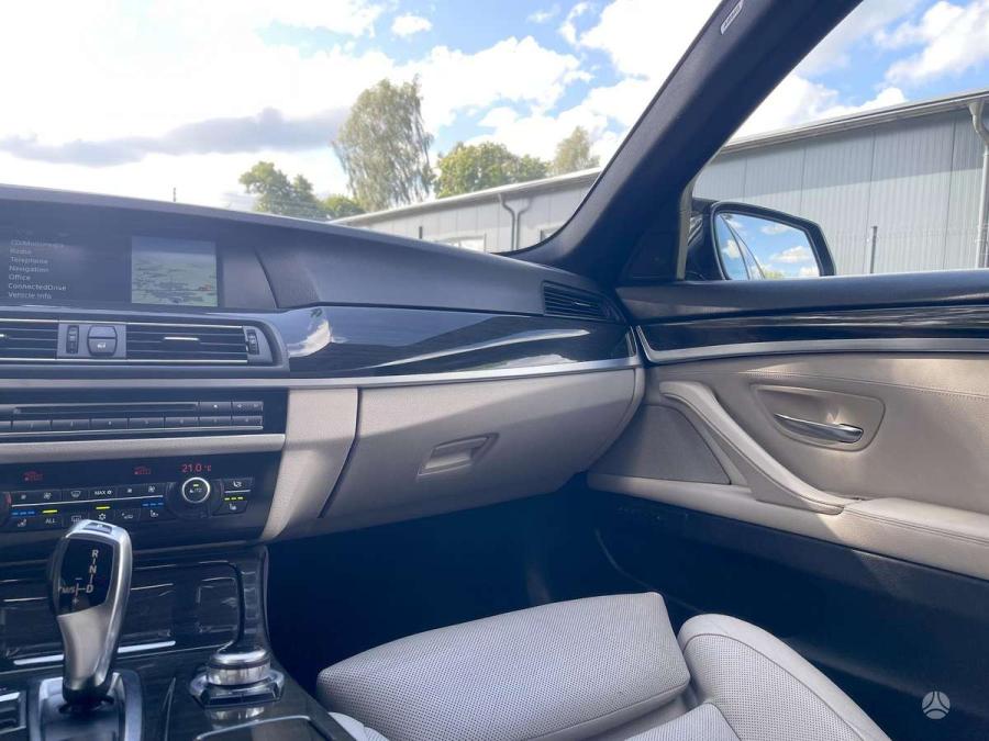 Black BMW 535 2011 in Vilnius, with an engine capacity of 2.98 L and mileage of 286 thousand km for 9700 €, photo 29 on AUTOMOTO.COM.LV