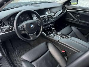 Black BMW 535 2011 in Vilnius, with an engine capacity of 2.98 L and mileage of 301 thousand km for 6500 €, photo 12 on AUTOMOTO.COM.LV