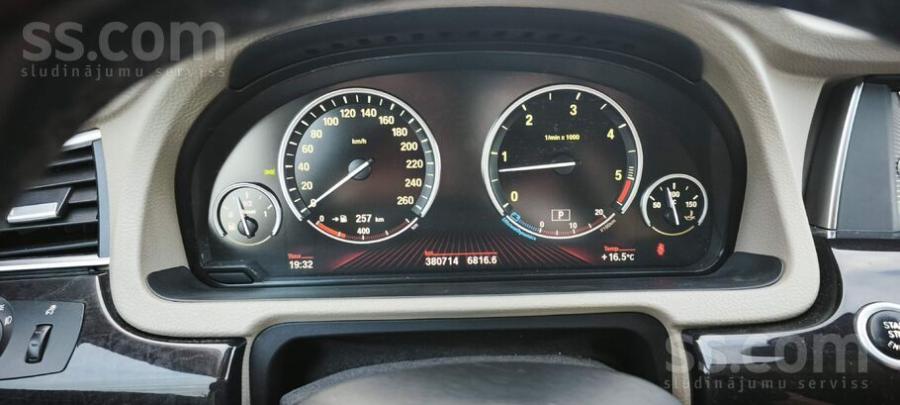 Melns BMW 535 2011 Rīga, ar dzinēja tilpumu 3.00 L un nobraukumu 380 tūkst. km par 10900 €, foto 12 vietnē AUTOMOTO.COM.LV