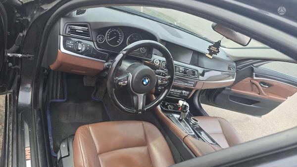 Black BMW 535 2011 in Silute, with an engine capacity of 2.99 L and mileage of 310 thousand km for 6350 €, photo 9 on AUTOMOTO.COM.LV