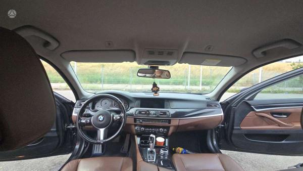 Black BMW 535 2011 in Silute, with an engine capacity of 2.99 L and mileage of 310 thousand km for 6350 €, photo 10 on AUTOMOTO.COM.LV