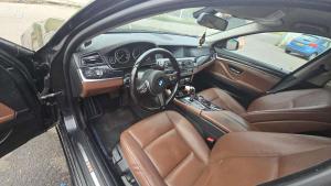 Black BMW 535 2011 in Silute, with an engine capacity of 2.99 L and mileage of 310 thousand km for 6350 €, photo 11 on AUTOMOTO.COM.LV