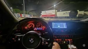 Black BMW 535 2011 in Silute, with an engine capacity of 2.99 L and mileage of 310 thousand km for 6350 €, photo 17 on AUTOMOTO.COM.LV