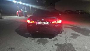 Black BMW 535 2011 in Silute, with an engine capacity of 2.99 L and mileage of 310 thousand km for 6350 €, photo 23 on AUTOMOTO.COM.LV