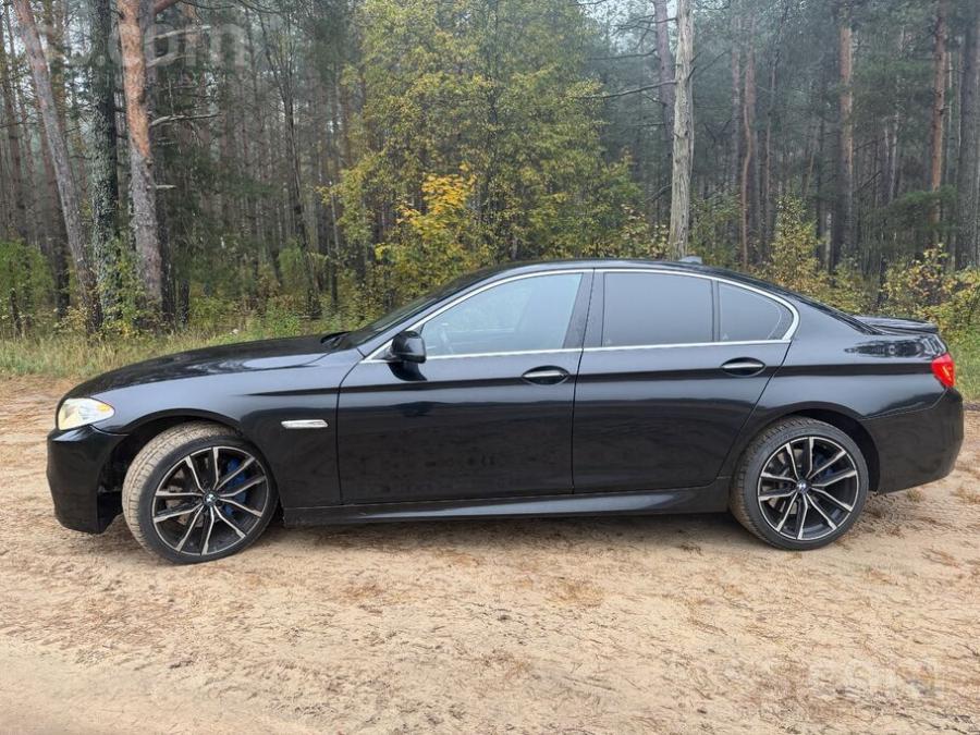 Melns BMW 535 2011 Rīga, ar dzinēja tilpumu 3.00 L un nobraukumu 313 tūkst. km par 9300 €, foto 3 vietnē AUTOMOTO.COM.LV