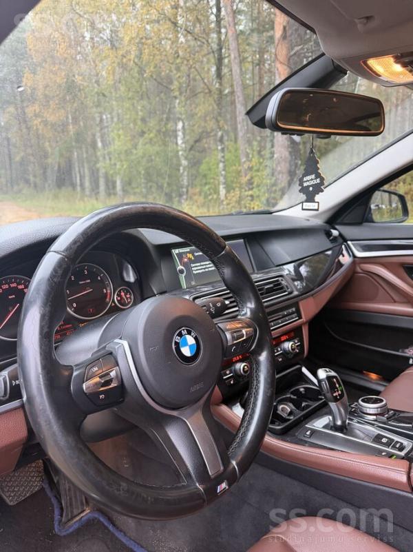 Melns BMW 535 2011 Rīga, ar dzinēja tilpumu 3.00 L un nobraukumu 313 tūkst. km par 9300 €, foto 11 vietnē AUTOMOTO.COM.LV