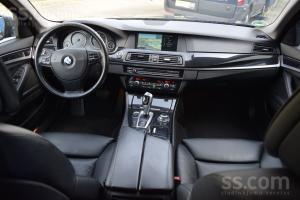 Black BMW 535 2012 in Riga, with an engine capacity of 3.00 L and mileage of 301 thousand km for 9900 €, photo 4 on AUTOMOTO.COM.LV