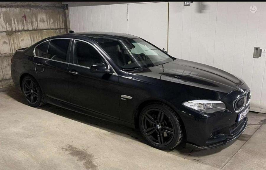 Melns BMW 535 2012 Viļņa, ar dzinēja tilpumu 2.98 L un nobraukumu 175 tūkst. km par 8290 €, foto 3 vietnē AUTOMOTO.COM.LV