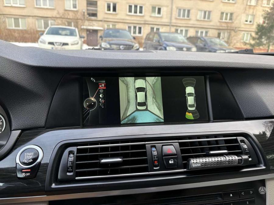Black BMW 535 2012 in Kaunas, with an engine capacity of 2.99 L and mileage of 326 thousand km for 10600 €, photo 17 on AUTOMOTO.COM.LV