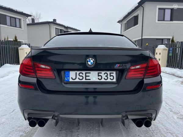 Black BMW 535 2012 in Vilnius, with an engine capacity of 3.00 L and mileage of 165 thousand km for 10400 €, photo 6 on AUTOMOTO.COM.LV