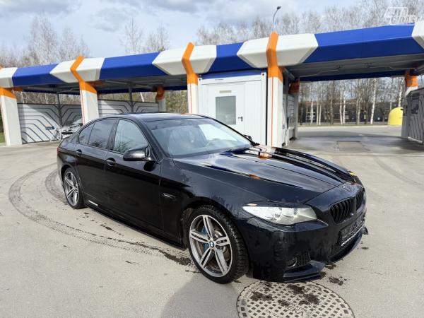 Black BMW 535 2012 in Salcininkai, with an engine capacity of 3.00 L and mileage of 200 thousand km for 3999 €, photo 2 on AUTOMOTO.COM.LV