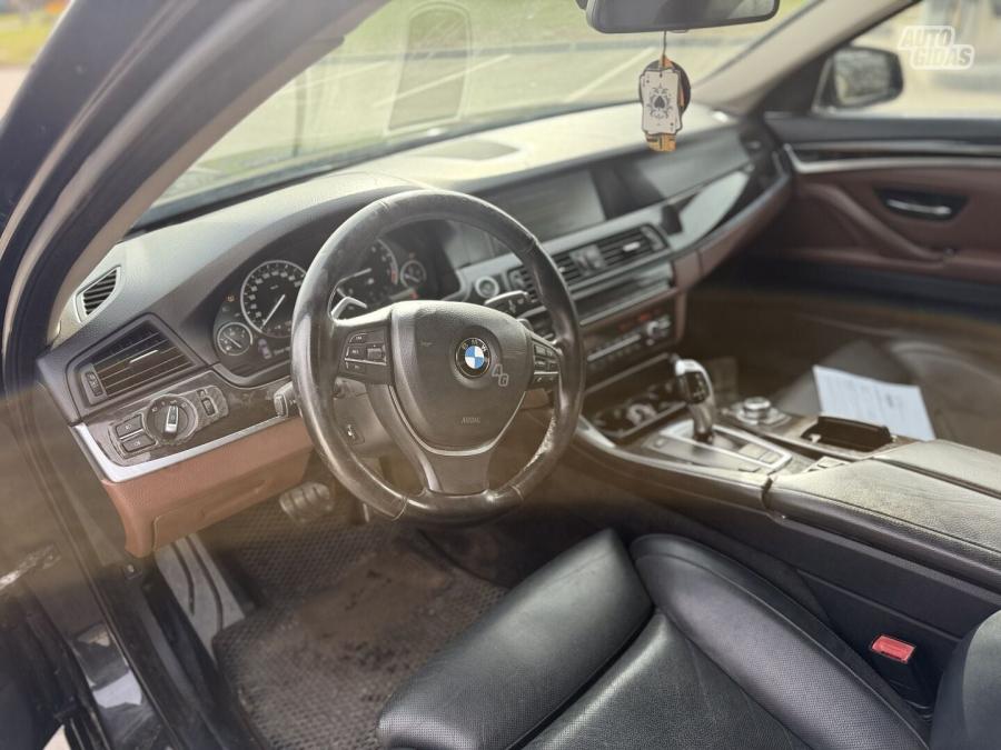 Melns BMW 535 2012 Šalčininkai, ar dzinēja tilpumu 3.00 L un nobraukumu 200 tūkst. km par 3999 €, foto 11 vietnē AUTOMOTO.COM.LV
