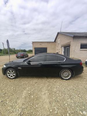 Black BMW 535 2012 in Panevezys, with an engine capacity of 2.98 L and mileage of 287 thousand km for 5000 €, photo 7 on AUTOMOTO.COM.LV