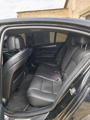 Black BMW 535 2012 in Panevezys, with an engine capacity of 2.98 L and mileage of 287 thousand km for 5000 €, photo 14 on AUTOMOTO.COM.LV