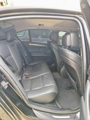 Black BMW 535 2012 in Panevezys, with an engine capacity of 2.98 L and mileage of 287 thousand km for 5000 €, photo 21 on AUTOMOTO.COM.LV