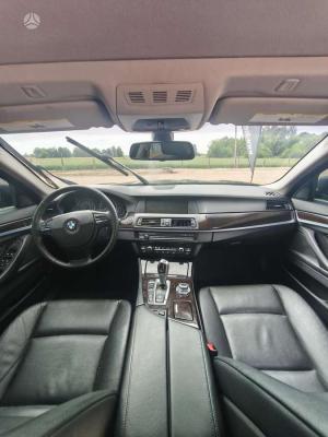 Black BMW 535 2012 in Panevezys, with an engine capacity of 2.98 L and mileage of 287 thousand km for 5000 €, photo 22 on AUTOMOTO.COM.LV