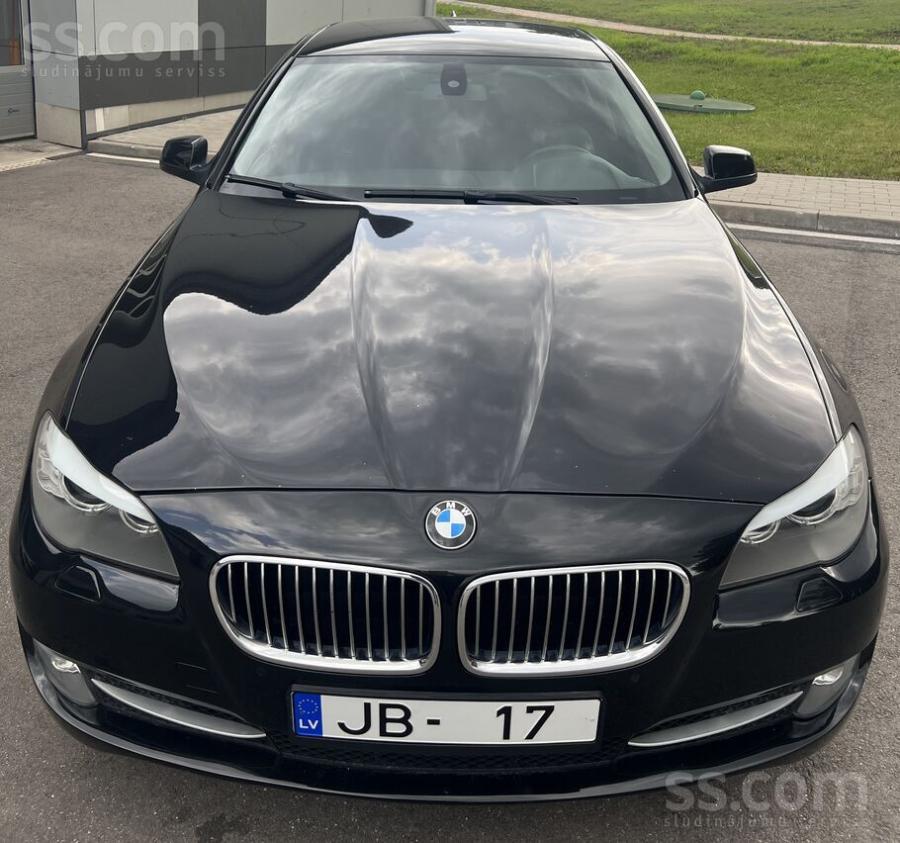 Black BMW 535 2012 in Riga, with an engine capacity of 3.00 L and mileage of 216 thousand km for 10880 €, photo 6 on AUTOMOTO.COM.LV