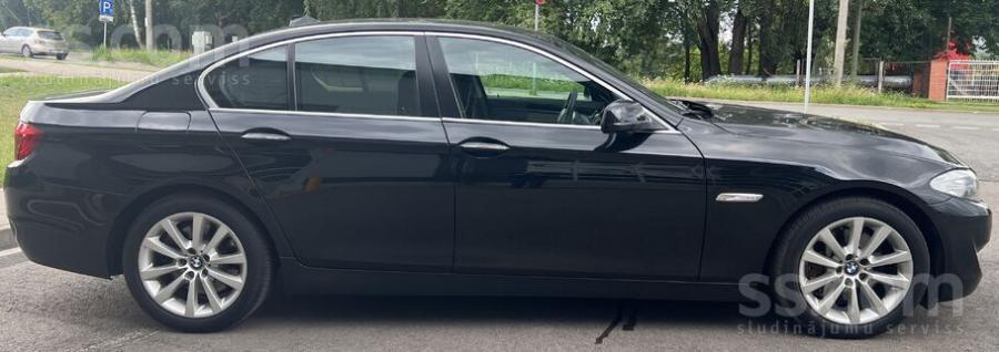 Black BMW 535 2012 in Riga, with an engine capacity of 3.00 L and mileage of 216 thousand km for 10880 €, photo 9 on AUTOMOTO.COM.LV