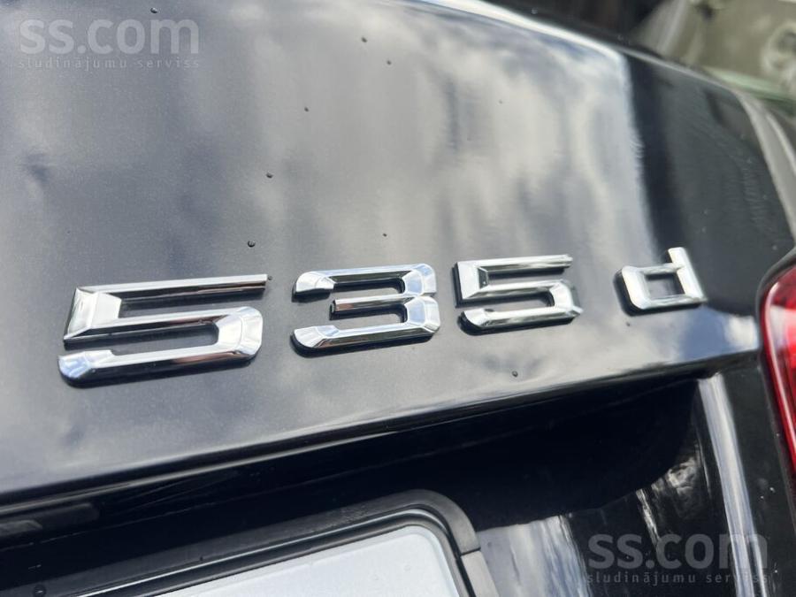 Black BMW 535 2012 in Riga, with an engine capacity of 3.00 L and mileage of 216 thousand km for 10880 €, photo 11 on AUTOMOTO.COM.LV