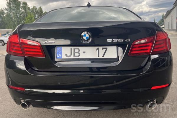 Black BMW 535 2012 in Riga, with an engine capacity of 3.00 L and mileage of 216 thousand km for 10880 €, photo 7 on AUTOMOTO.COM.LV
