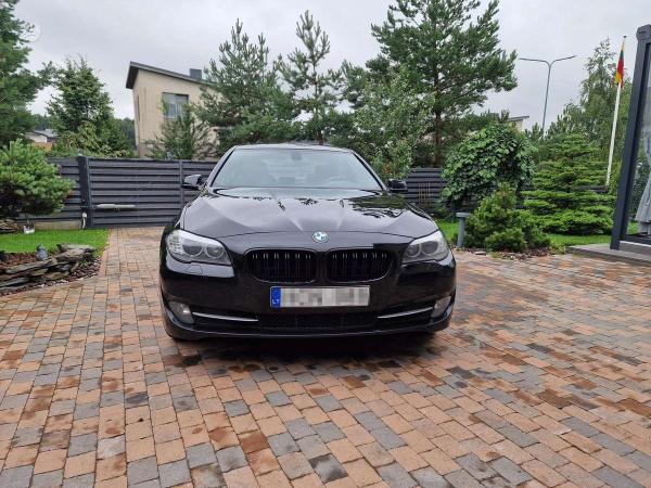 Melns BMW 535 2012 Viļņa, ar dzinēja tilpumu 2.98 L un nobraukumu 192 tūkst. km par 10800 €, foto 6 vietnē AUTOMOTO.COM.LV