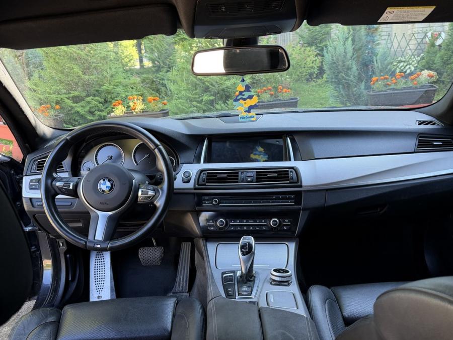 Melns BMW 535 2012 Tallina, ar dzinēja tilpumu 0.00 L un nobraukumu 278 tūkst. km par 11500 €, foto 25 vietnē AUTOMOTO.COM.LV
