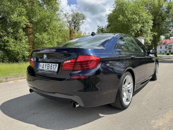 Black BMW 535 2012 in Panevezys, with an engine capacity of 2.98 L and mileage of 157 thousand km for 10900 €, photo 3 on AUTOMOTO.COM.LV