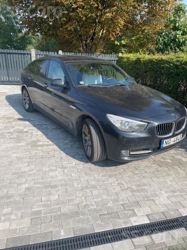 Melns BMW 535 2012 Bauska, ar dzinēja tilpumu 3.00 L un nobraukumu 311 tūkst. km par 8050 €, foto 1 vietnē AUTOMOTO.COM.LV