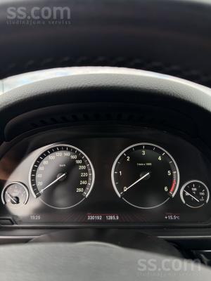 Black BMW 535 2012 in Riga, with an engine capacity of 3.00 L and mileage of 330 thousand km for 13200 €, photo 13 on AUTOMOTO.COM.LV