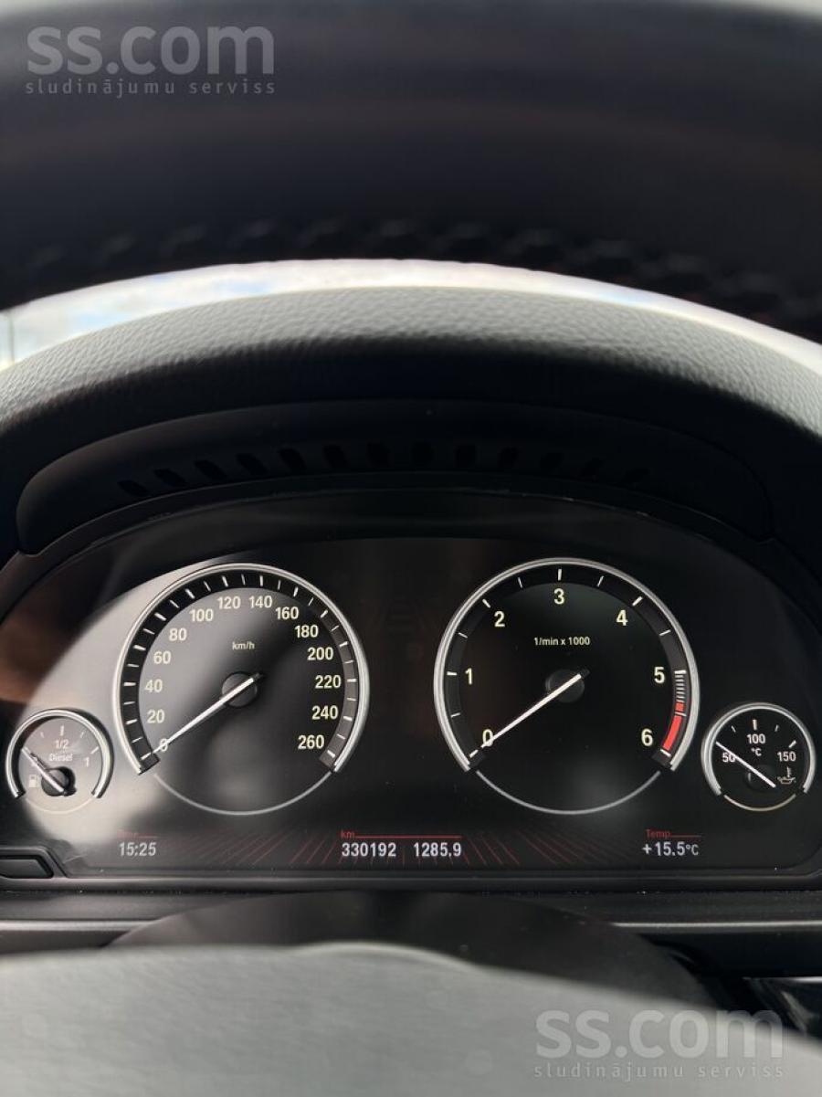 Black BMW 535 2012 in Riga, with an engine capacity of 3.00 L and mileage of 330 thousand km for 13200 €, photo 13 on AUTOMOTO.COM.LV