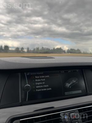 Black BMW 535 2012 in Riga, with an engine capacity of 3.00 L and mileage of 330 thousand km for 13200 €, photo 14 on AUTOMOTO.COM.LV
