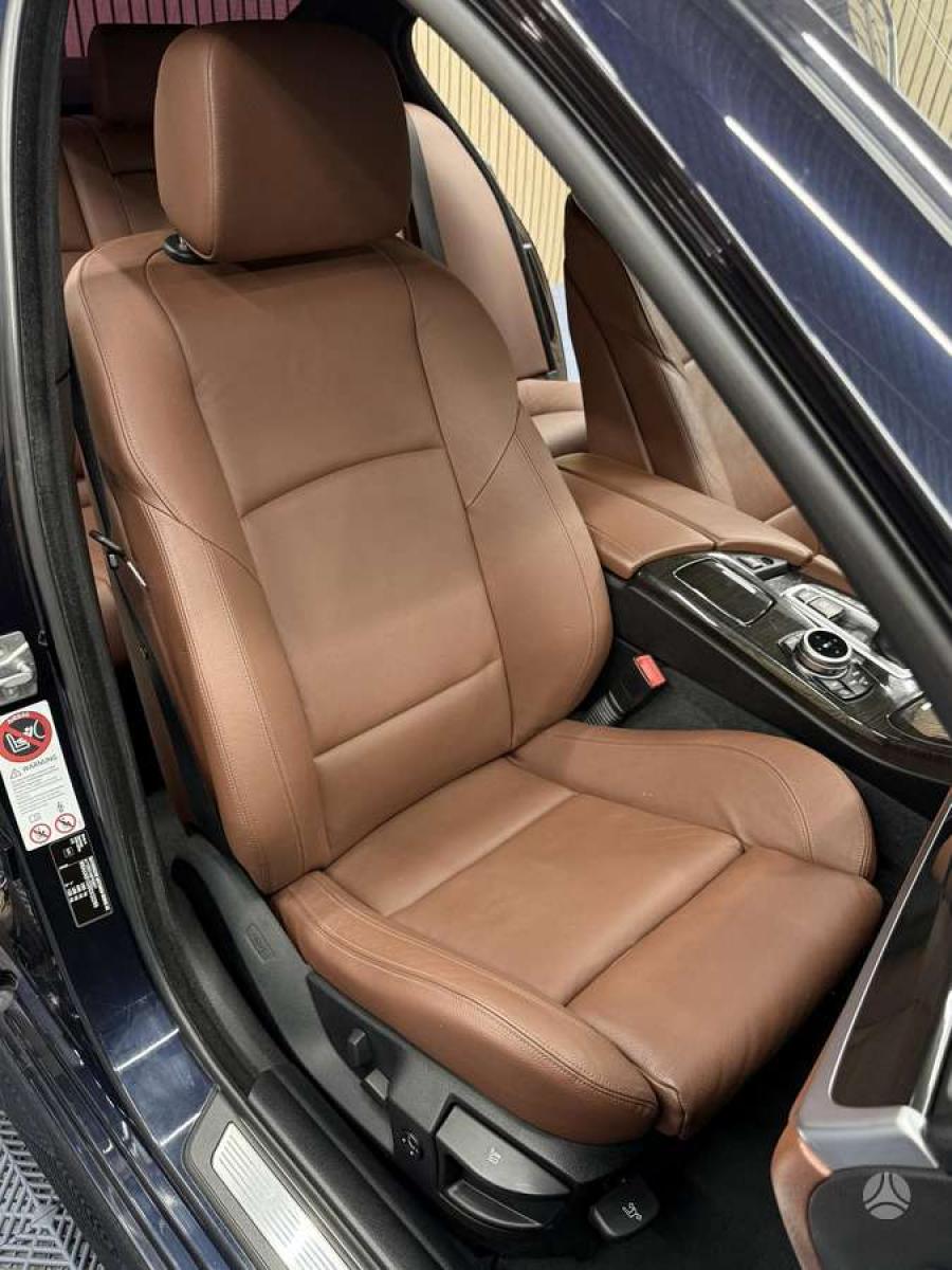 Melns BMW 535 2012 Marijampole, ar dzinēja tilpumu 2.99 L un nobraukumu 229 tūkst. km par 11900 €, foto 17 vietnē AUTOMOTO.COM.LV