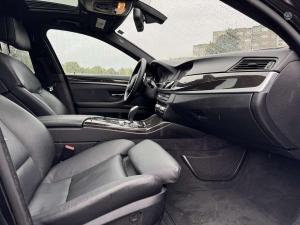 Black BMW 535 2012 in Vilnius, with an engine capacity of 2.98 L and mileage of 278 thousand km for 9900 €, photo 13 on AUTOMOTO.COM.LV