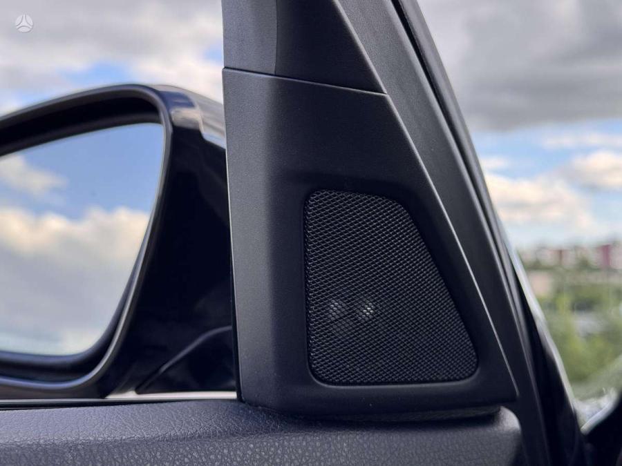 Black BMW 535 2012 in Vilnius, with an engine capacity of 2.98 L and mileage of 278 thousand km for 9900 €, photo 17 on AUTOMOTO.COM.LV