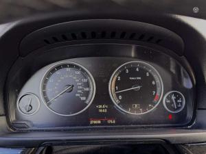 Black BMW 535 2012 in Vilnius, with an engine capacity of 2.98 L and mileage of 278 thousand km for 9900 €, photo 26 on AUTOMOTO.COM.LV