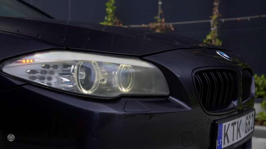 Black BMW 535 2013 in Klaipeda, with an engine capacity of 3.00 L and mileage of 193 thousand km for 11999 €, photo 9 on AUTOMOTO.COM.LV