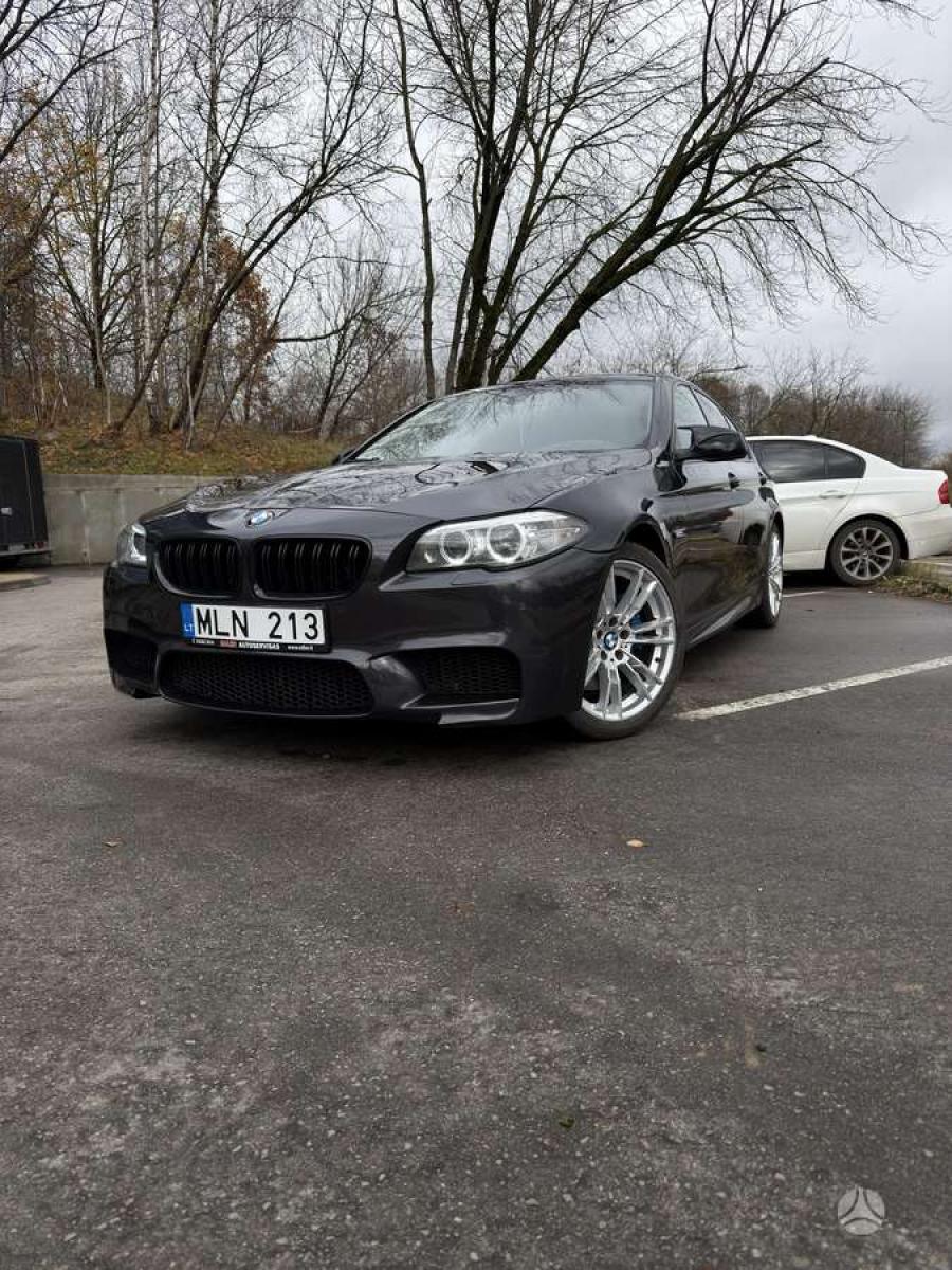 Melns BMW 535 2013 Viļņa, ar dzinēja tilpumu 2.98 L un nobraukumu 186 tūkst. km par 13200 €, foto 3 vietnē AUTOMOTO.COM.LV