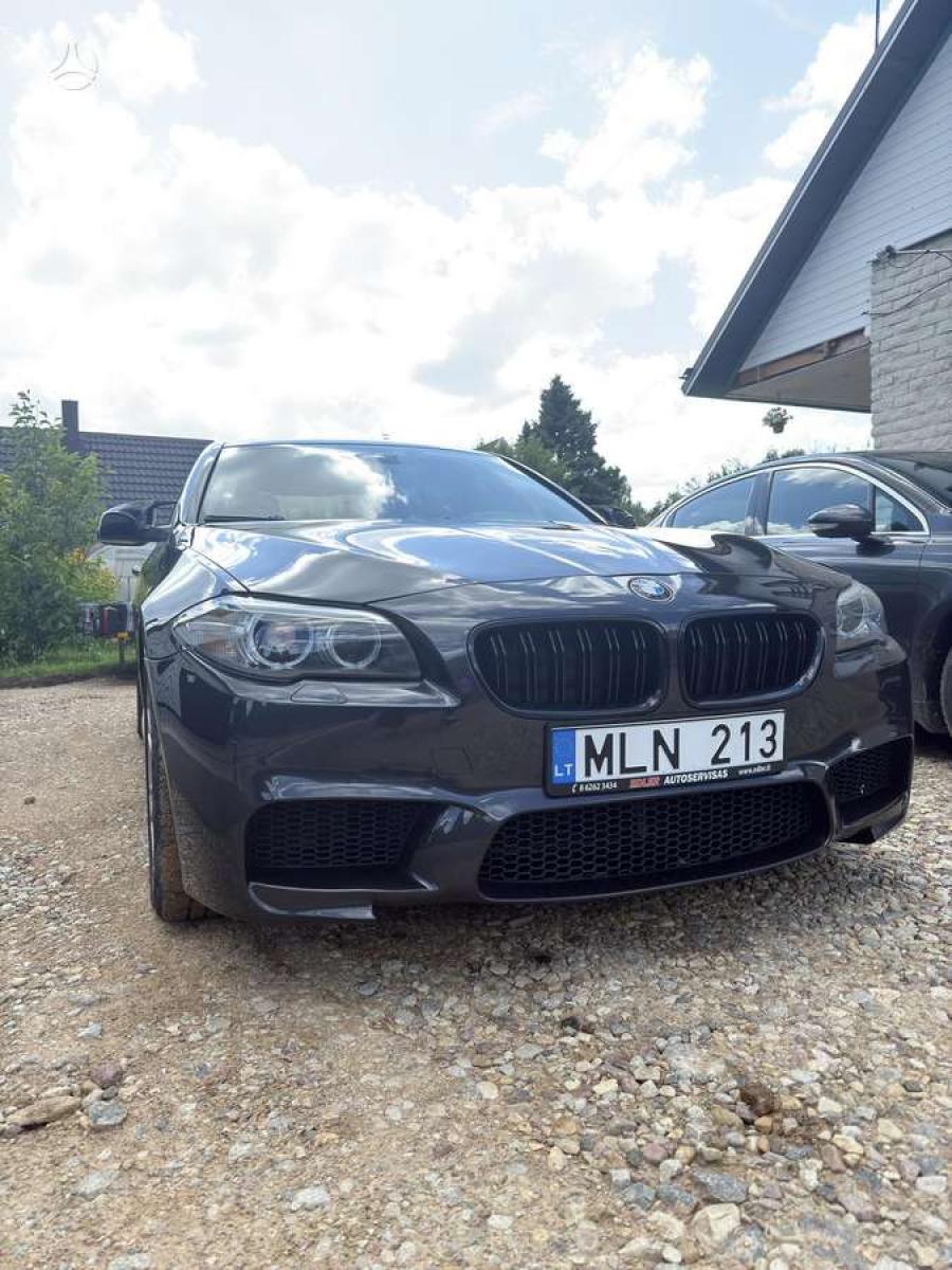 Melns BMW 535 2013 Viļņa, ar dzinēja tilpumu 2.98 L un nobraukumu 186 tūkst. km par 13200 €, foto 4 vietnē AUTOMOTO.COM.LV
